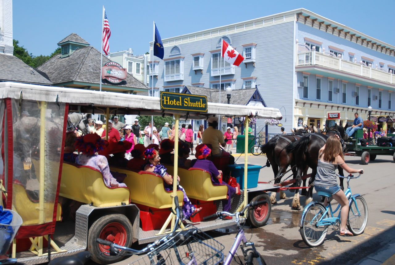 Mackinac’s Beautiful Vistas and Fascinating History | Mackinac Island ...